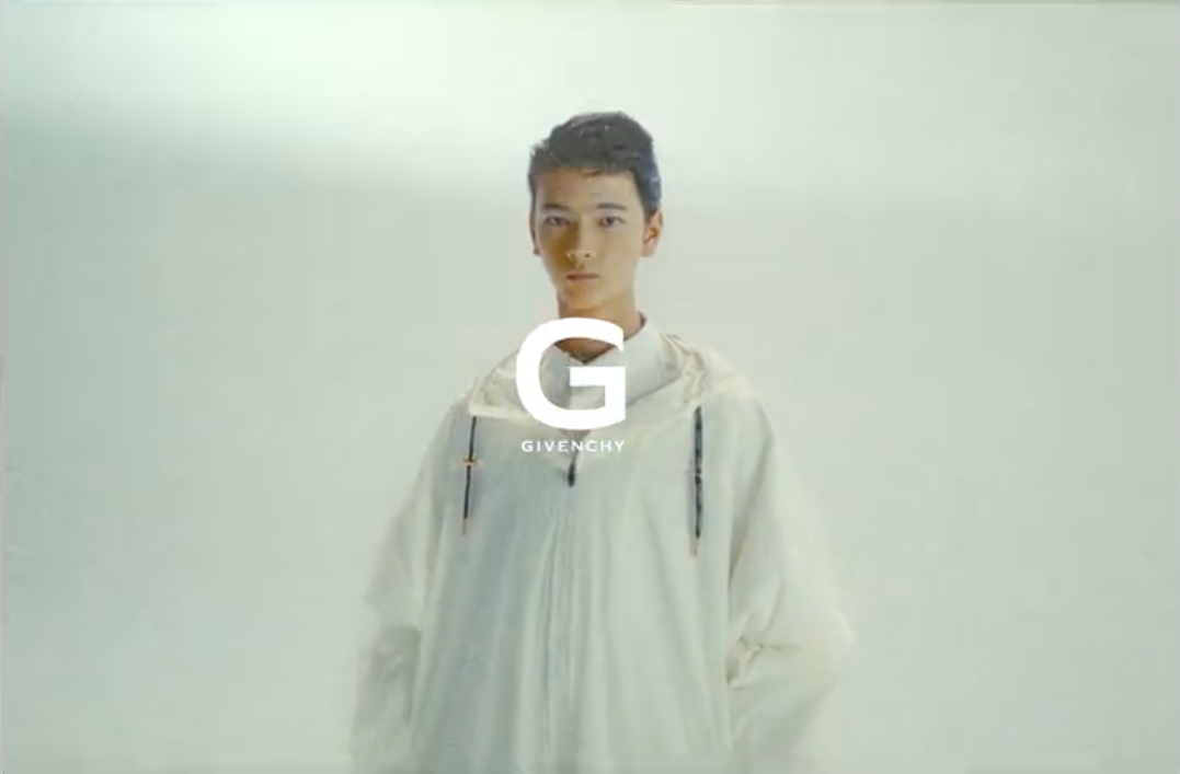 JAMES SIE FOR G GIVENCHY F/W2021 - Ave